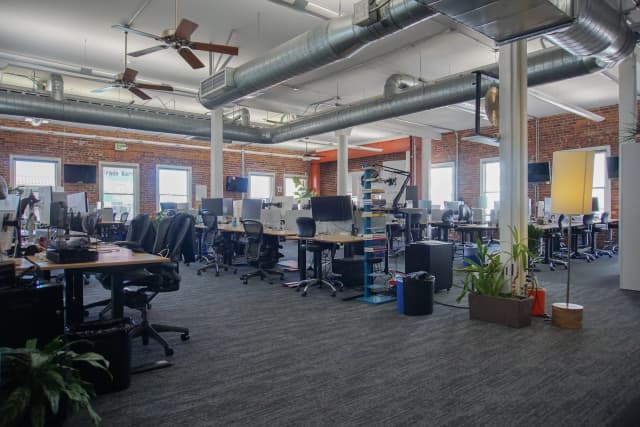 Tandem | Office space worth leaving home for.